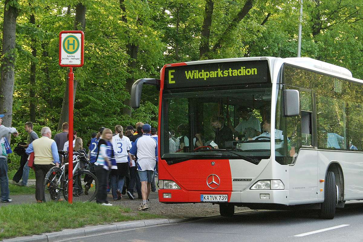 KVV - Karlsruher Verkehrsverbund - Bahn und Bus - KSC-Busse
